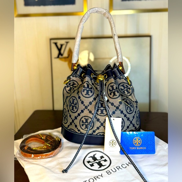 Tory Burch | Bags | Tory Burch Miller Canvas Navy Bucket Bag New With ...